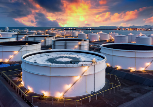 Crude stocks rise despite perception of tightness